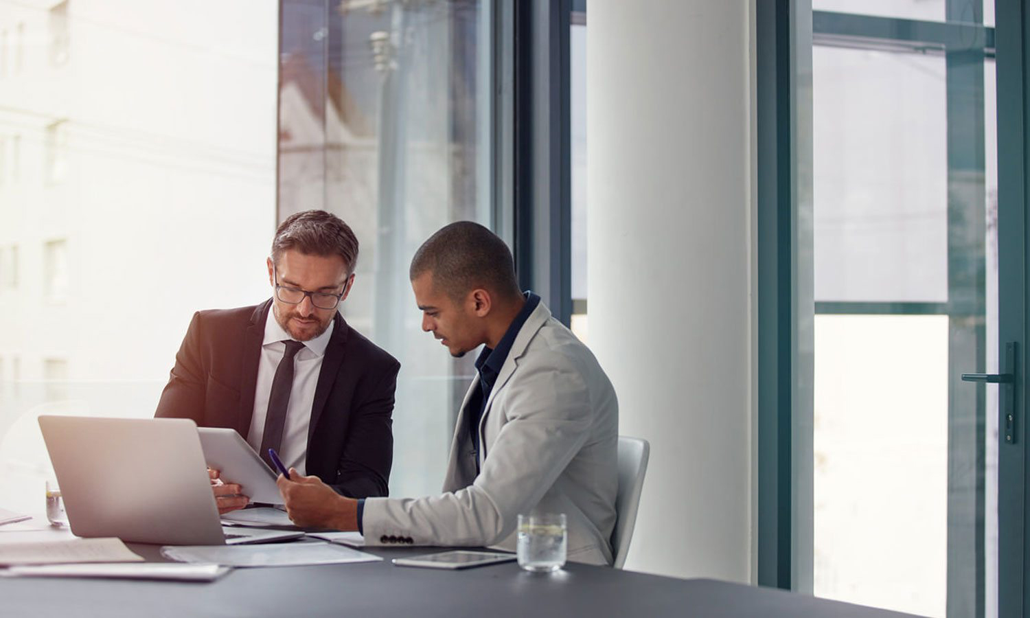 Contact LC NetSecure : solutions et services ICT sur-mesure